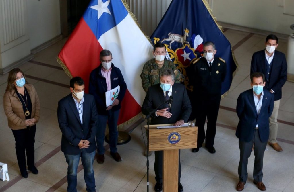 General, Carlos Ricotti, Jefe de la Defensa Nacional Metropolitana ...